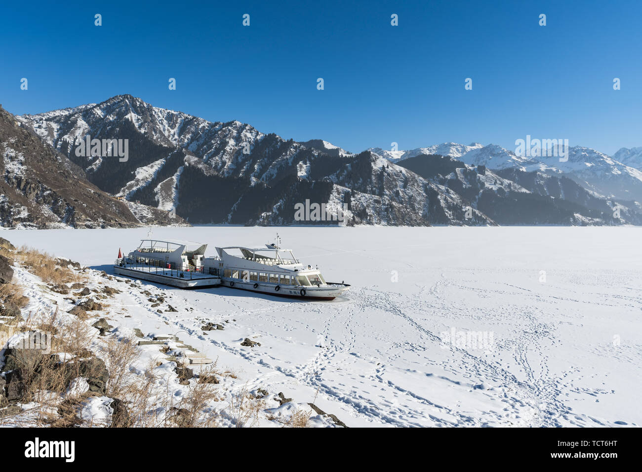 Tianshan lake and snow mountain hi-res stock photography and images - Alamy