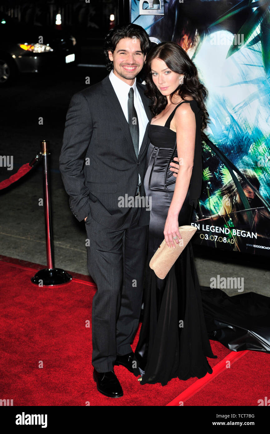 LOS ANGELES, CA. March 05, 2008: Steven Strait & wife Lynn Collins at ...