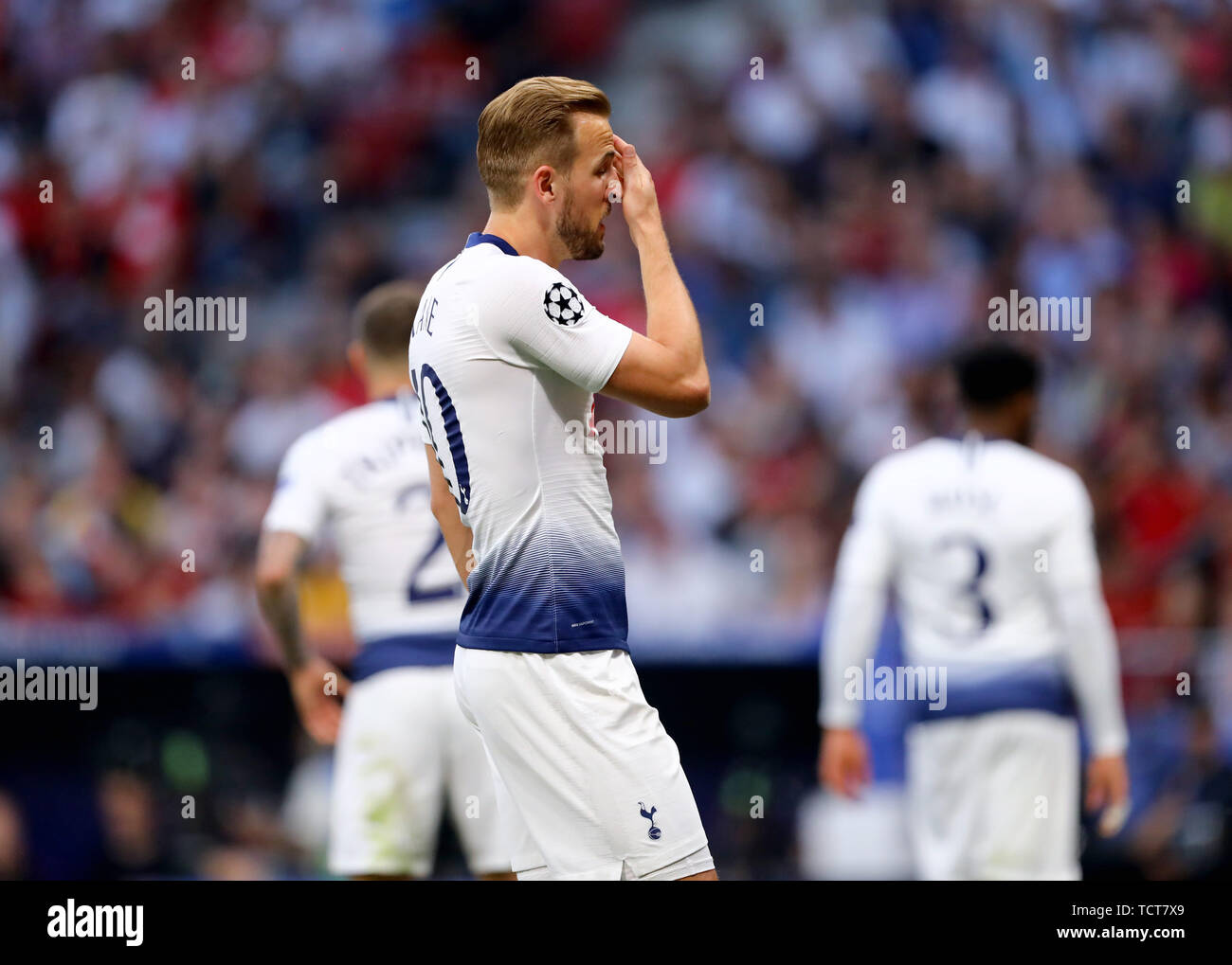 A frustrated Harry Kane of Tottenham Hotspur - Tottenham Hotspur v ...