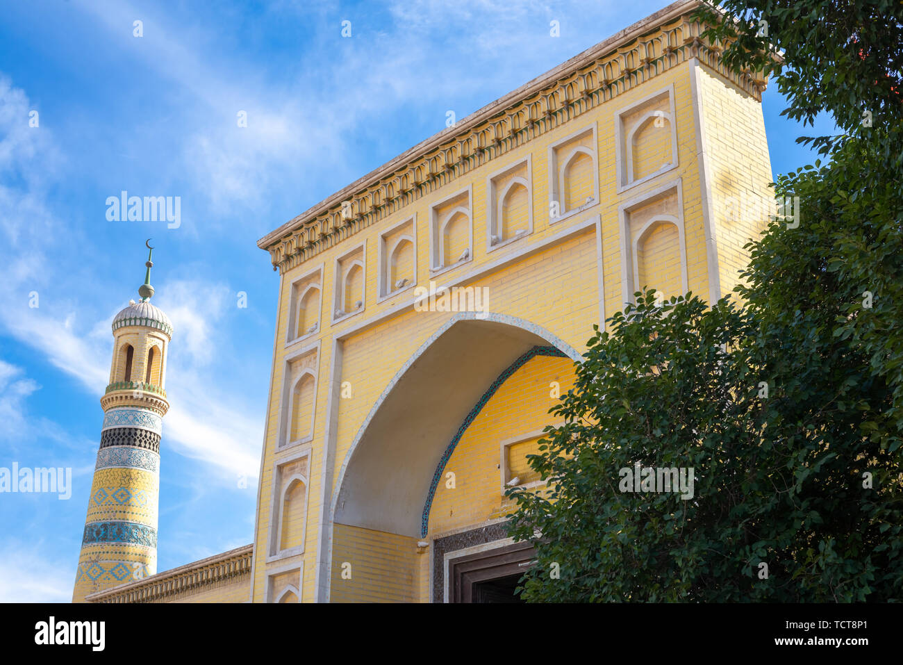 Outdoor design high rise building traditional traditional culture hi ...