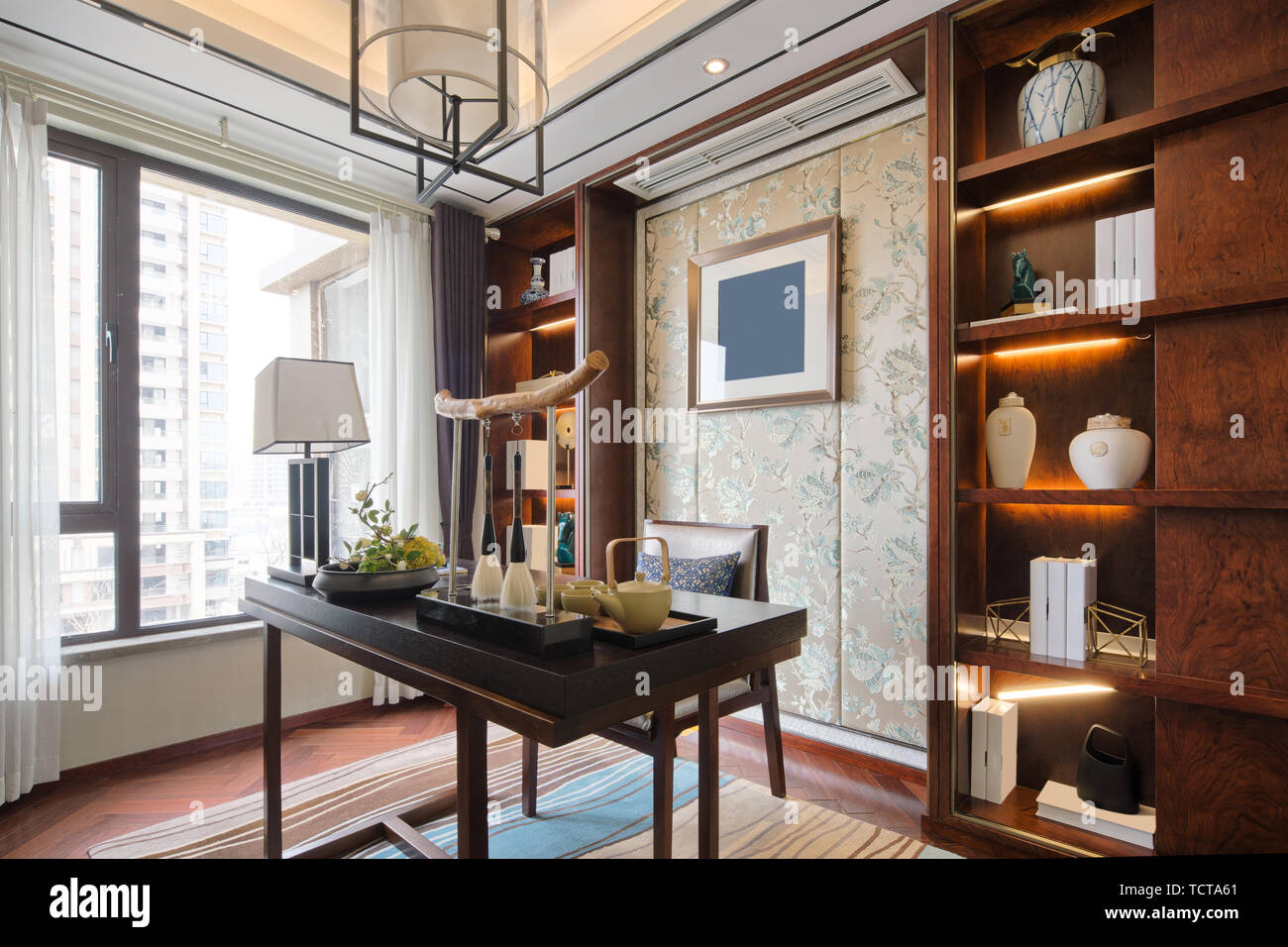 Modern study furniture hi-res stock photography and images - Alamy