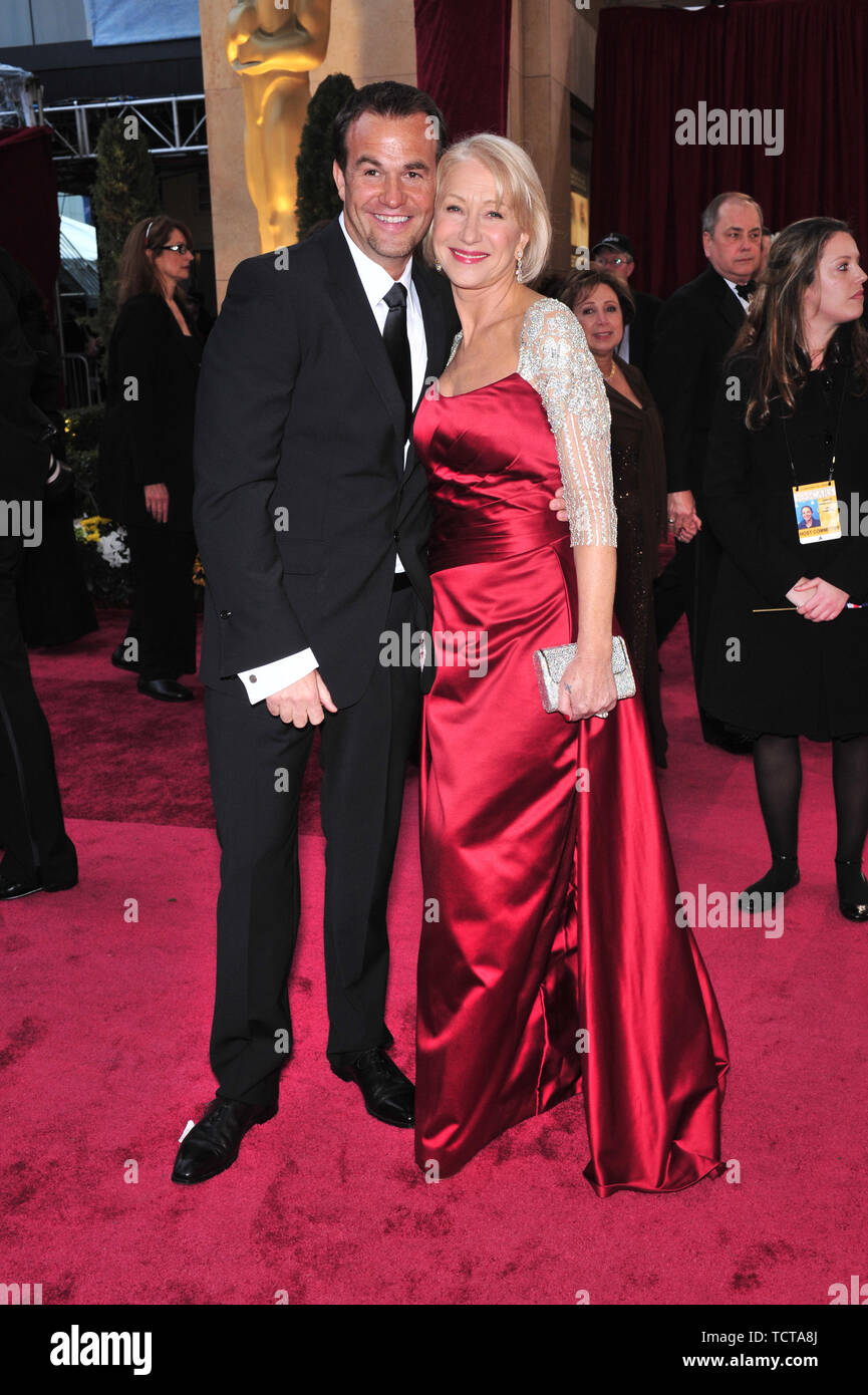 Helen mirren 80th hi-res stock photography and images - Alamy