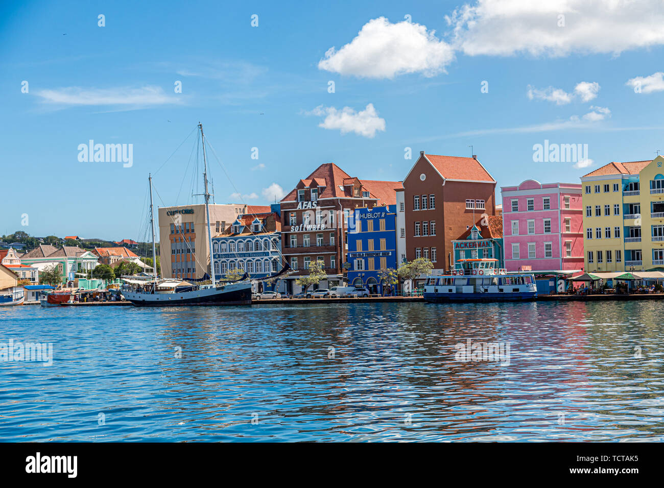 Colorful Shopsin Curacao Stock Photo - Alamy