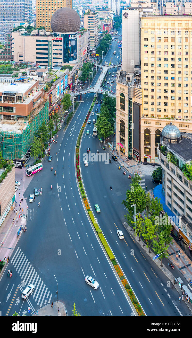 Shu Du Avenue scenery in Chengdu Stock Photo - Alamy