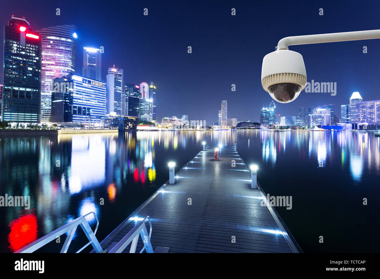 Cctv camera night hi-res stock photography and images - Alamy