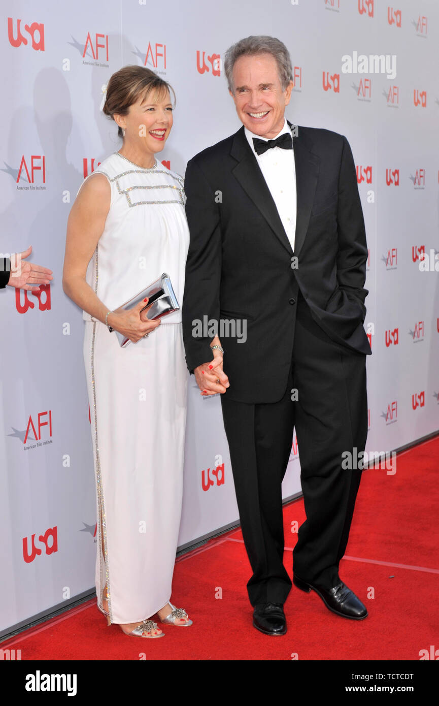 LOS ANGELES, CA. June 12, 2008: Warren Beatty & wife Annette Bening at ...
