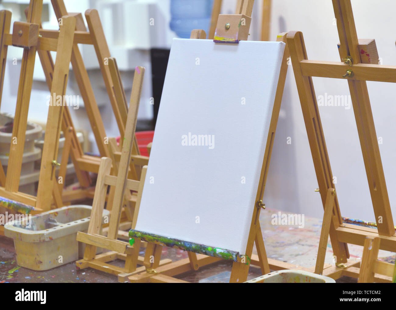 Props from the Oil Painting Studio Stock Photo - Alamy