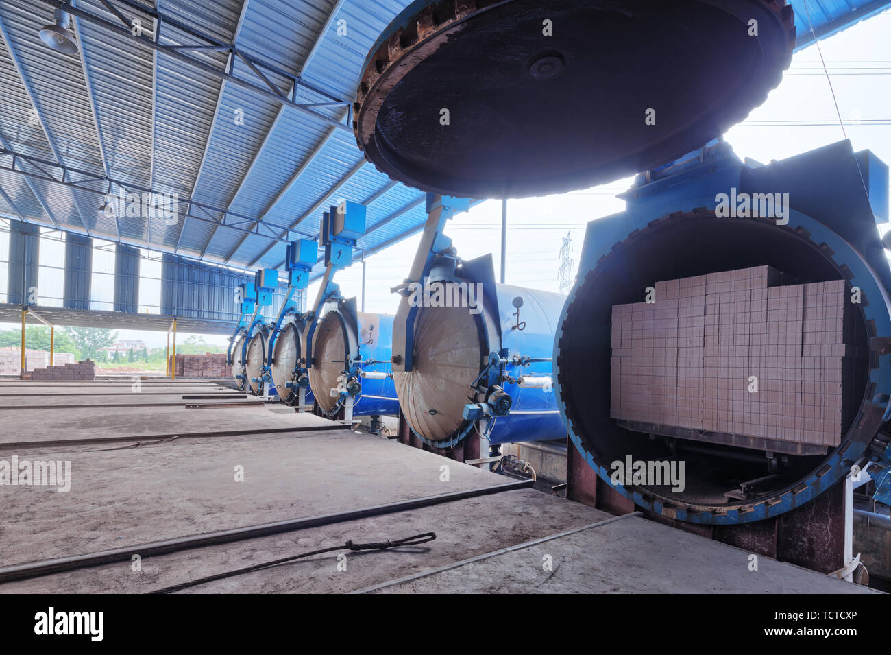 Brick production hi-res stock photography and images - Alamy