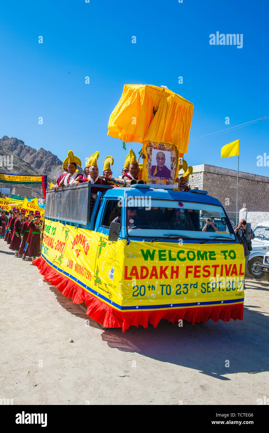 Ladakhi people with traditional costumes participates in the Ladakh ...