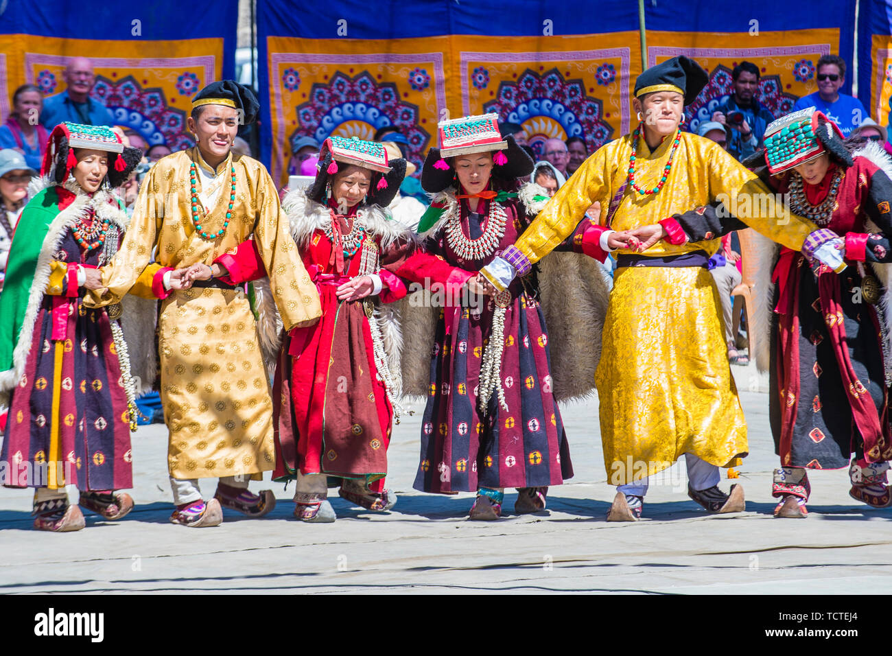 Ladakhi people with traditional costumes participates in the Ladakh ...