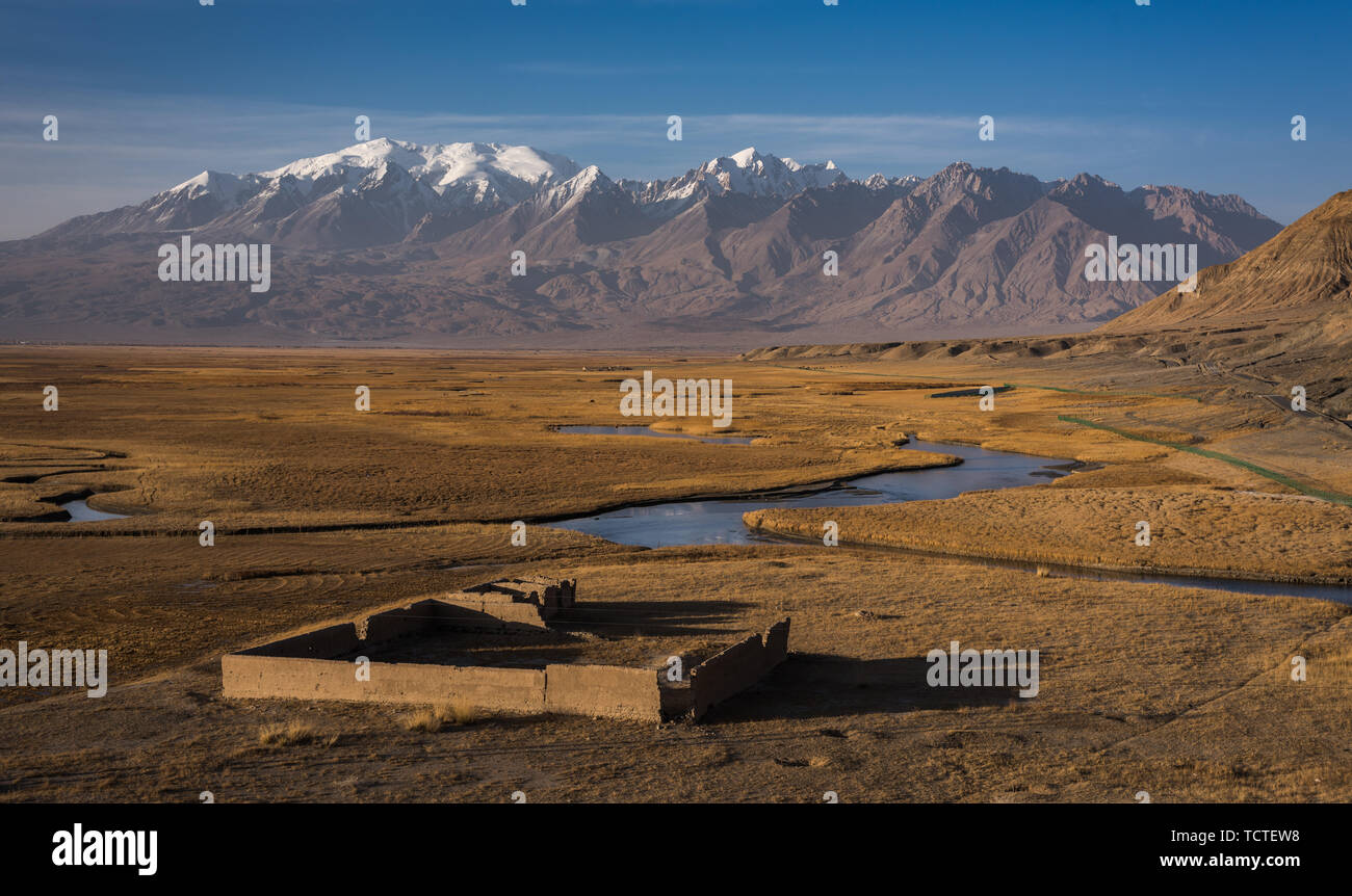 Tahman Wetland Scenery in Ta County, Xinjiang Stock Photo - Alamy
