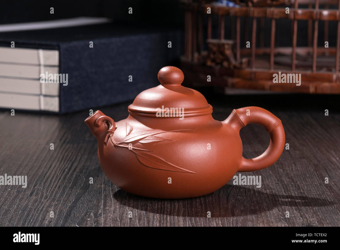 purple clay pot Stock Photo - Alamy