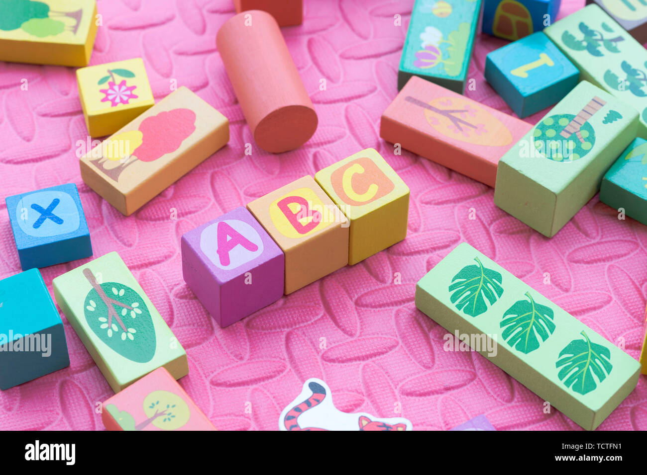 Video blocks hi-res stock photography and images - Alamy