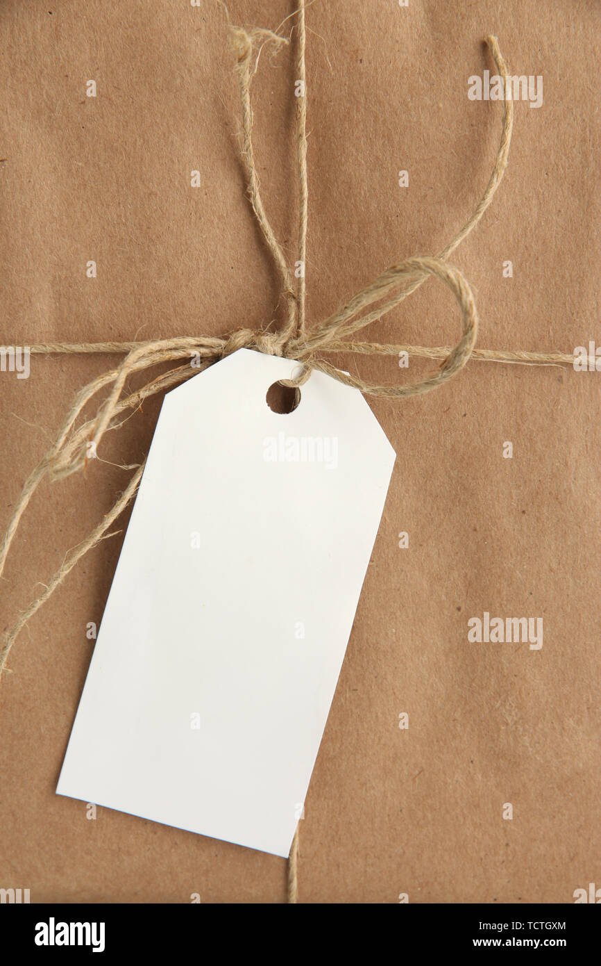 parcel box with kraft paper, close up Stock Photo - Alamy