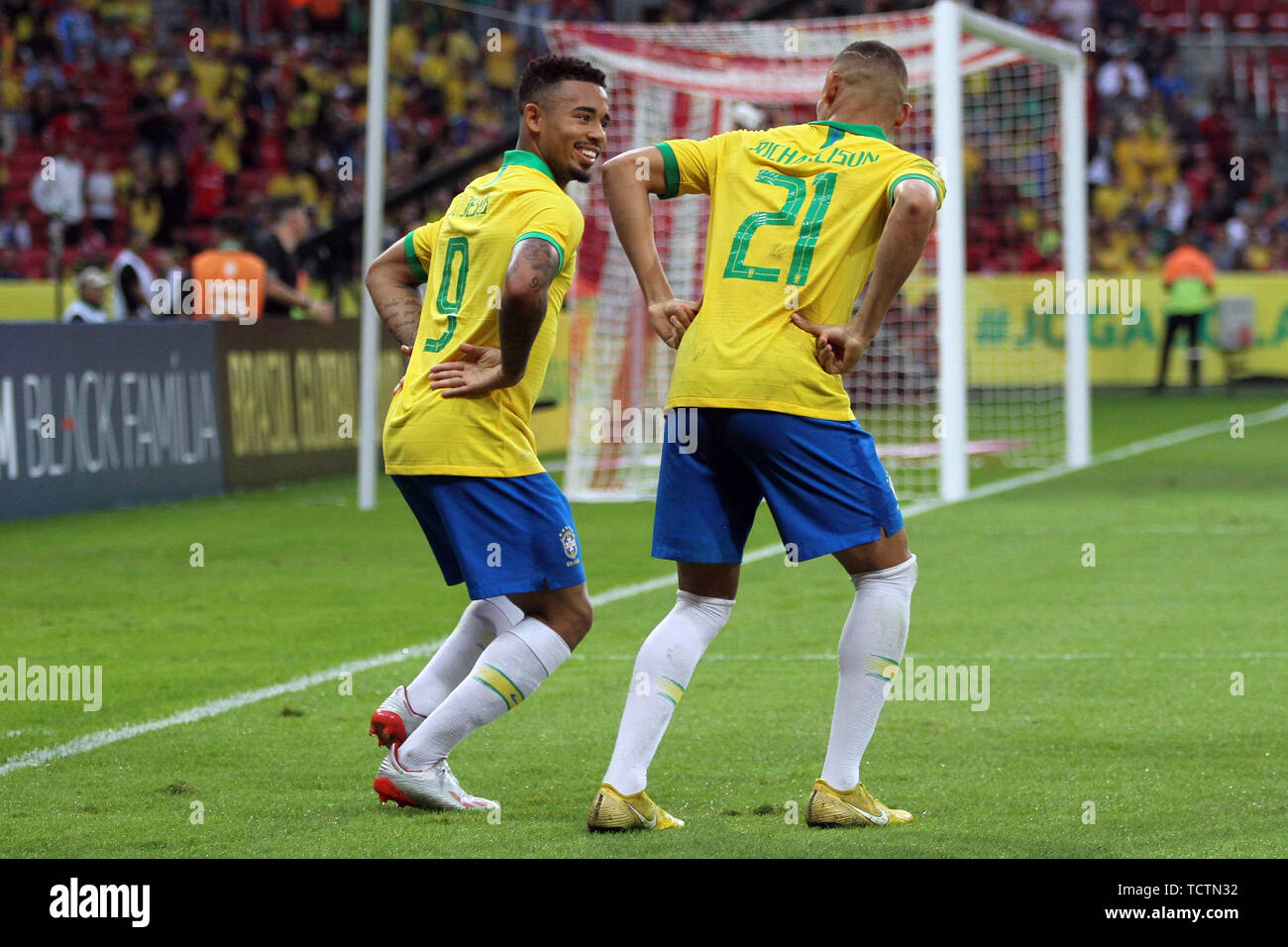 Gabriel jesus brazil goal hi-res stock photography and images - Alamy