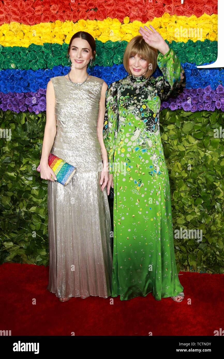New York, USA. 9th June, 2019. Bee Shaffer, Anna Wintour at arrivals ...