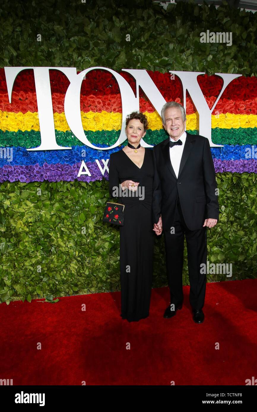 New York, USA. 9th June, 2019. Warren Beatty, Annette Bening at ...