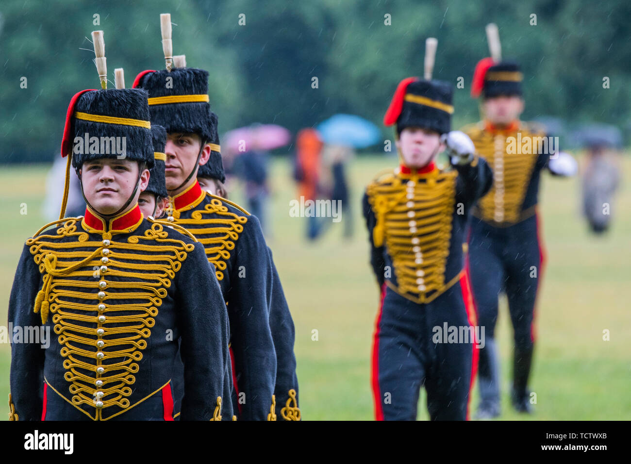Royal field artillery hi-res stock photography and images - Alamy