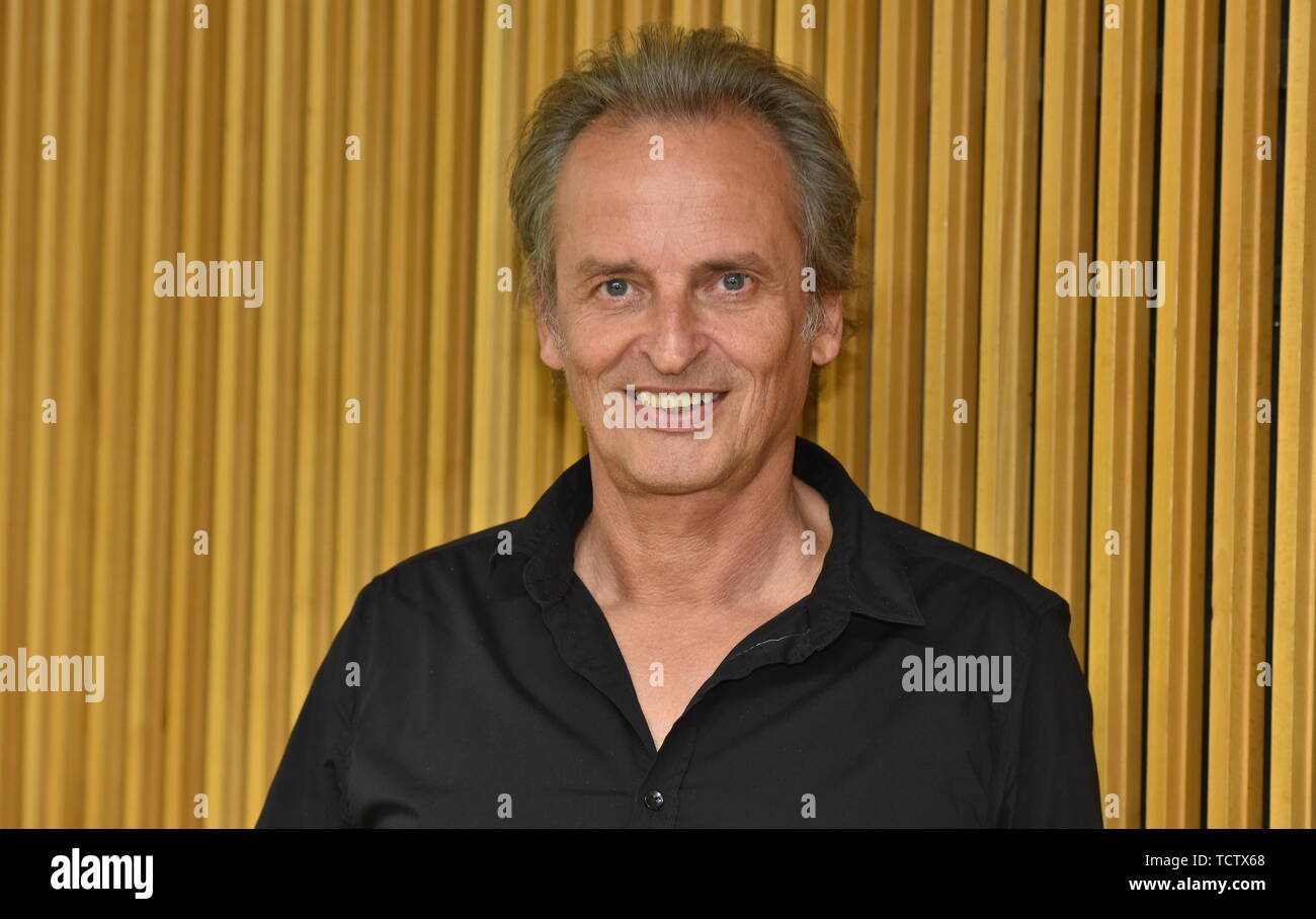 Cologne, Germany. 09th June, 2019. The pianist Mike Herting is at the ...