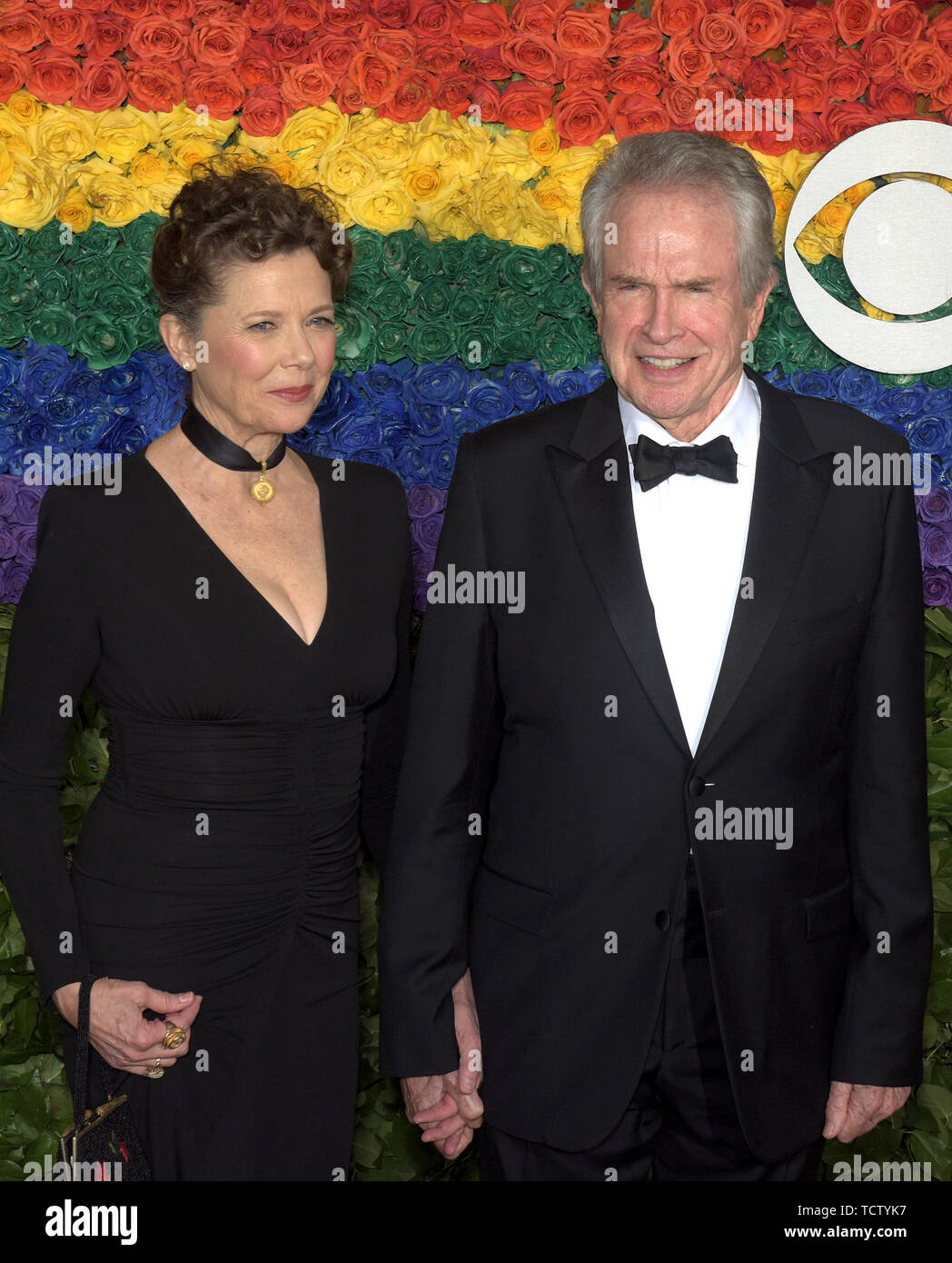 NEW YORK, NEW YORK - JUNE 09: Warren Beatty, Annette Bening attend the ...