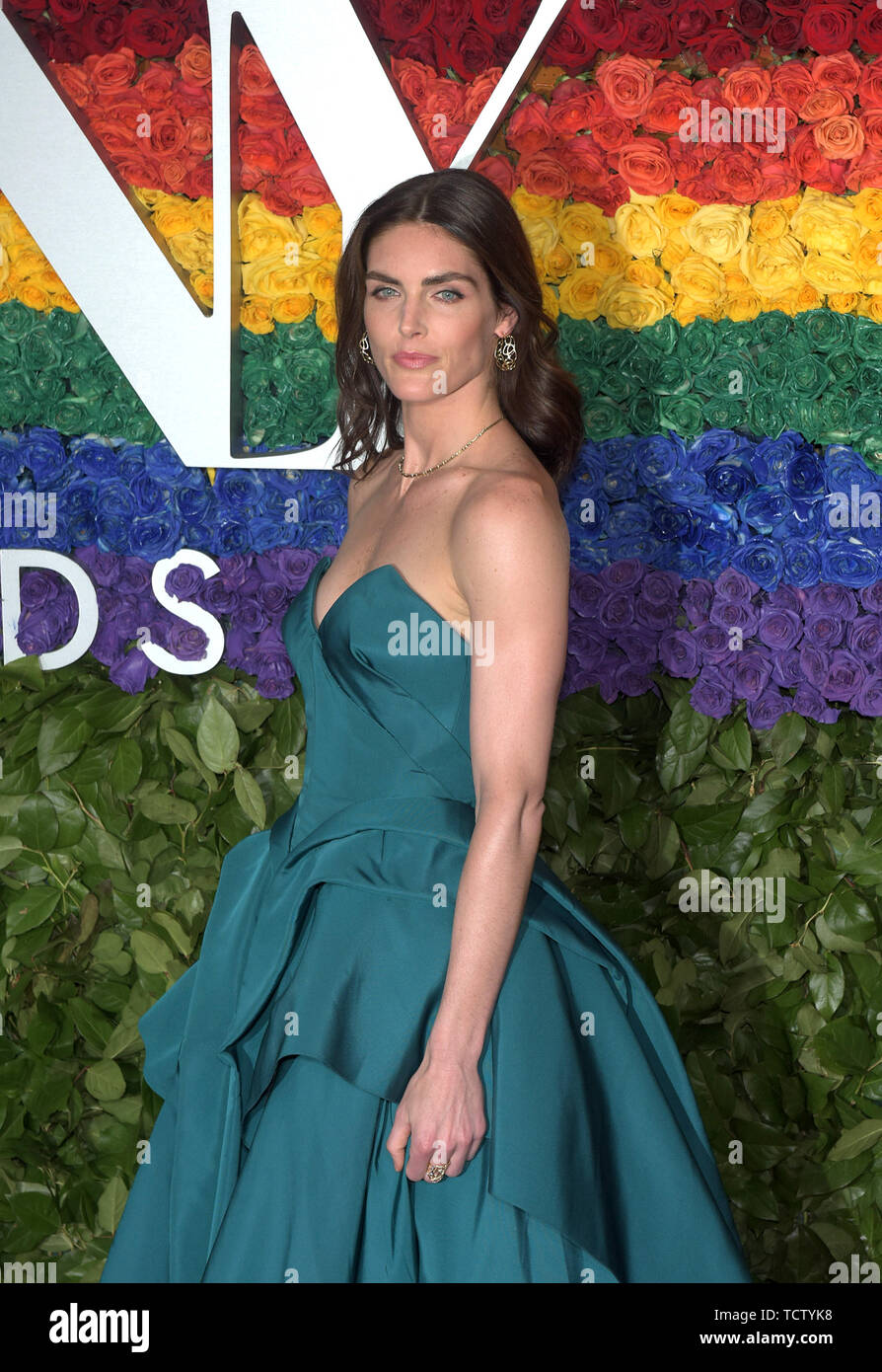 NEW YORK, NEW YORK - JUNE 09: Hilary Rhoda attends the 73rd Annual Tony ...