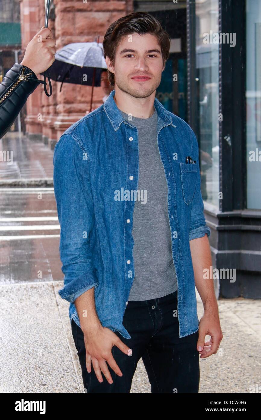 Cameron cuffe hi-res stock photography and images - Alamy