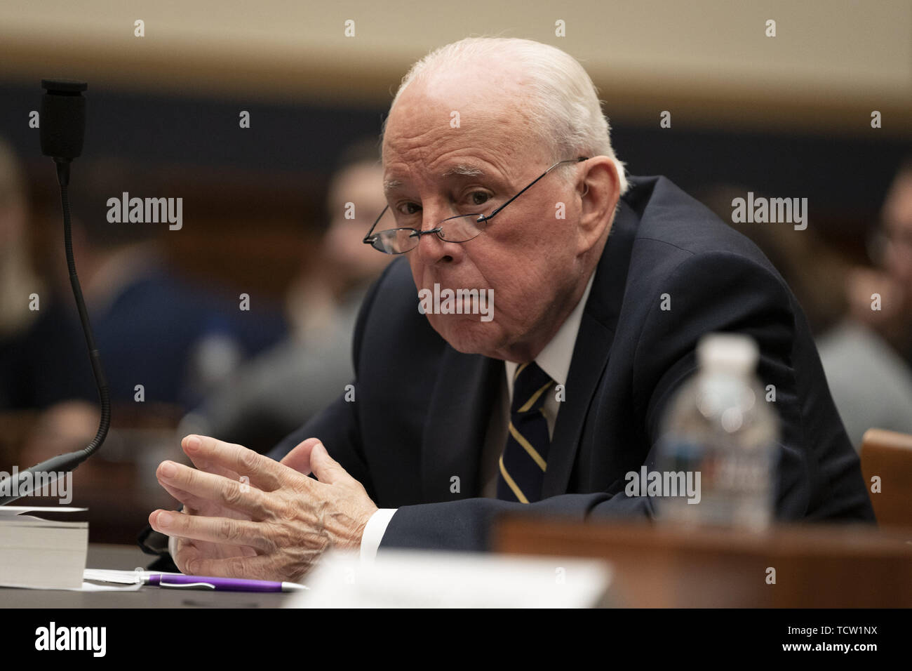 John dean testifies 13 jpg hi-res stock photography and images - Alamy