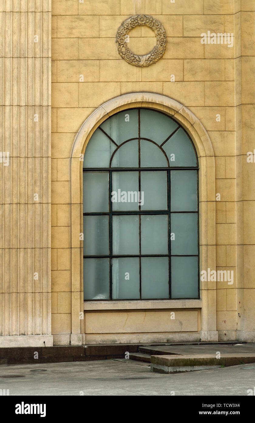 Arched glass windows of old buildings Stock Photo - Alamy