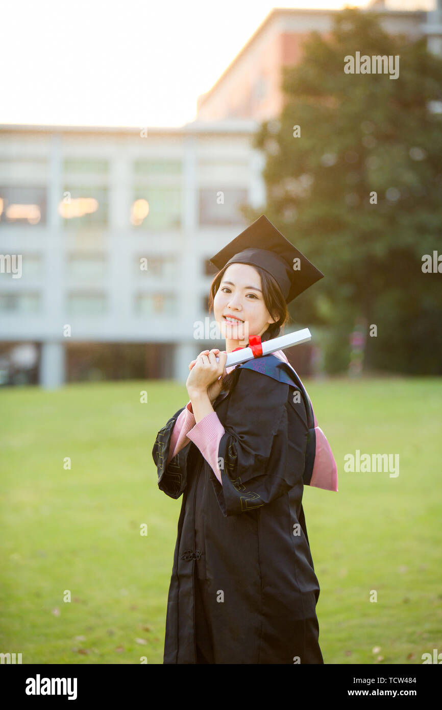 China high school graduation hi-res stock photography and images - Alamy