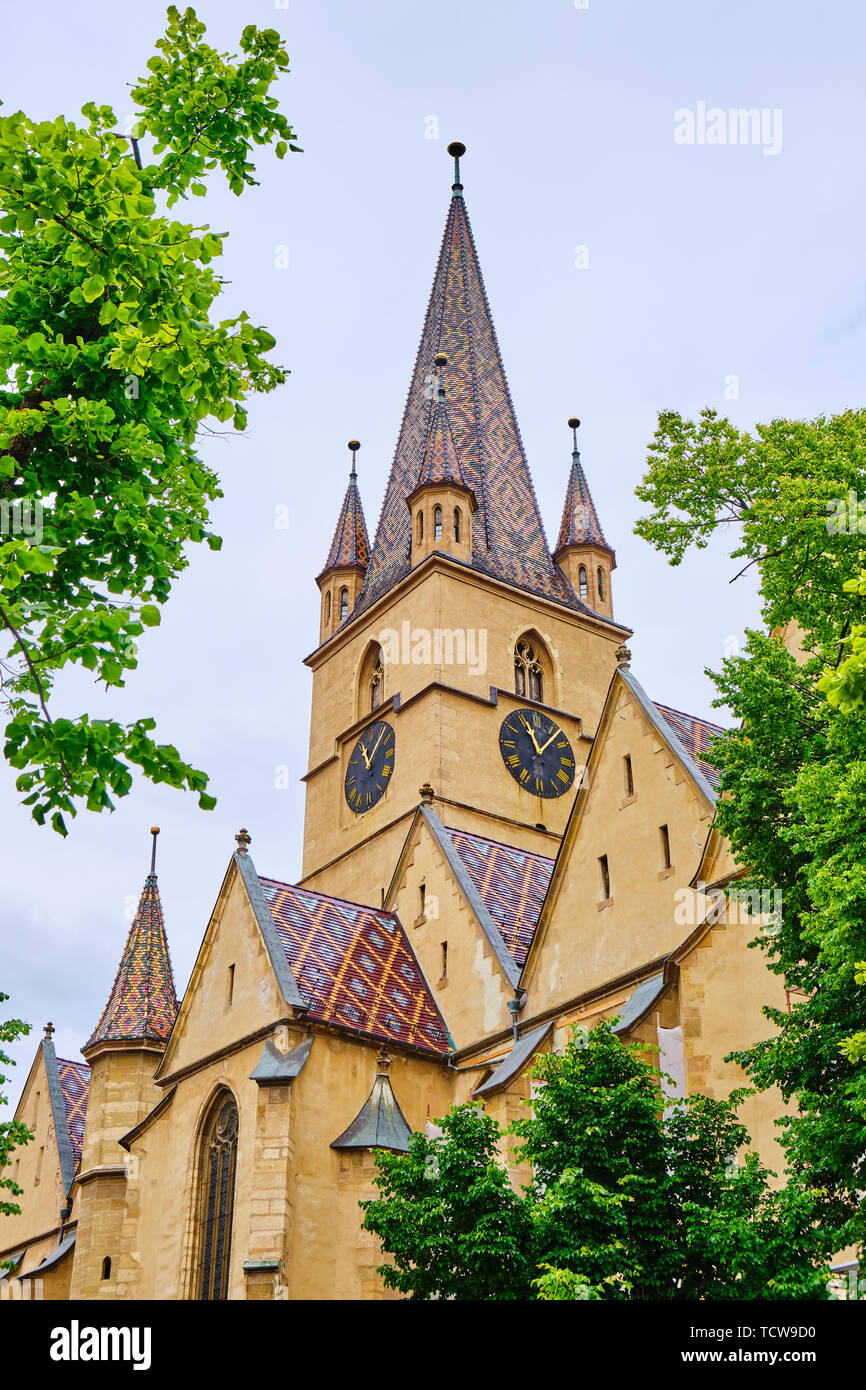 Catedrala evanghelica sfanta maria hi-res stock photography and images ...