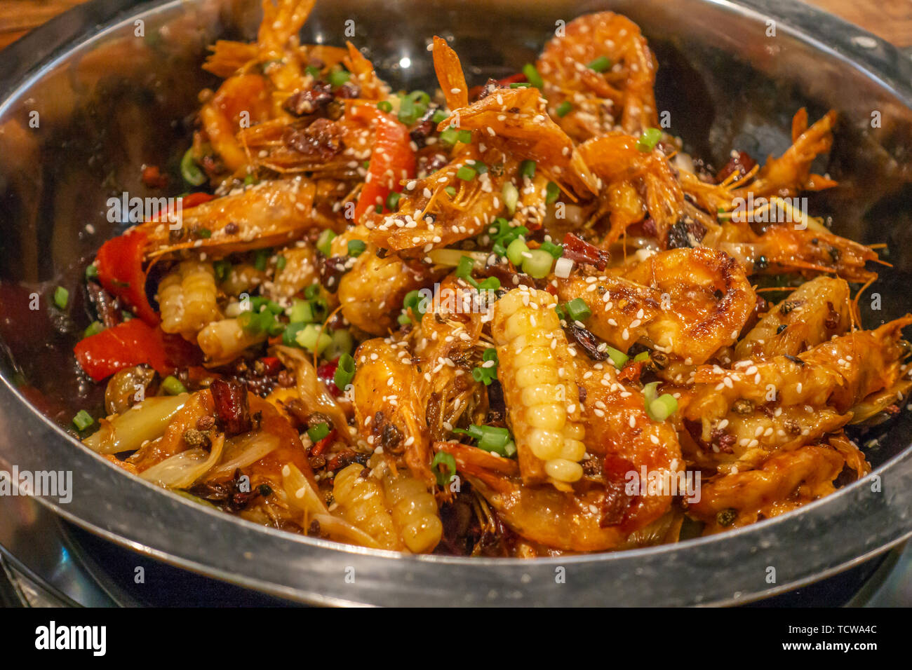 Spicy oil braised prawns with Sichuan flavor Stock Photo - Alamy