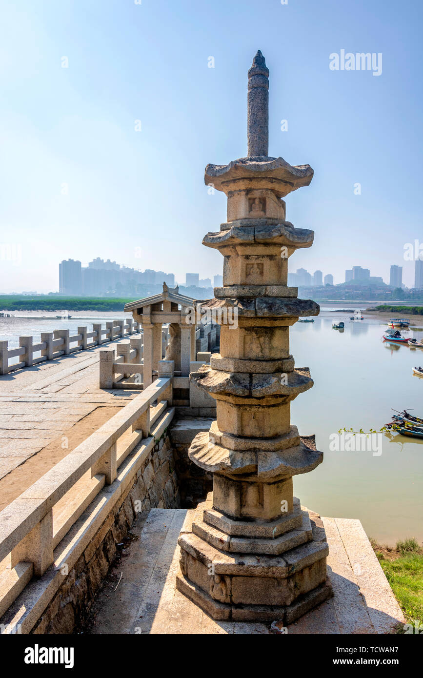 Liang harbour giant stone bridge hi-res stock photography and images ...