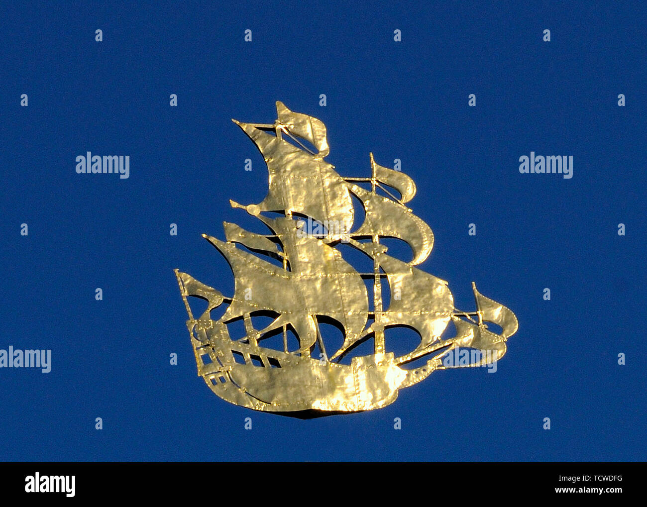 rotterdam, netherlands - 2008.02.16: wind vane on top of the former ...