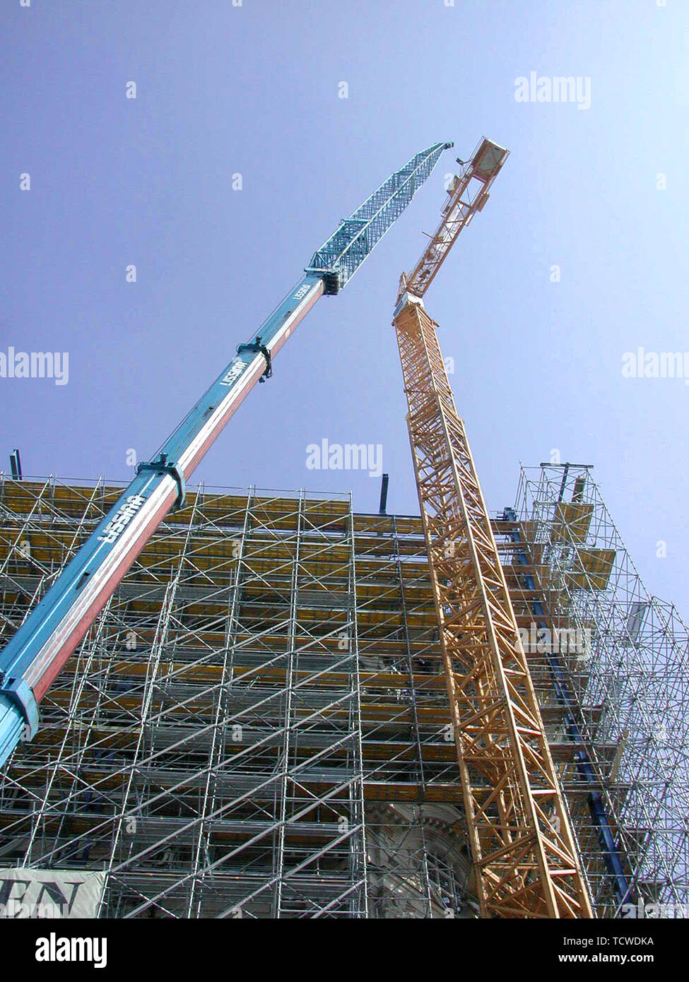 Dresden on March 28, 2002; Frauenkirche Stock Photo - Alamy