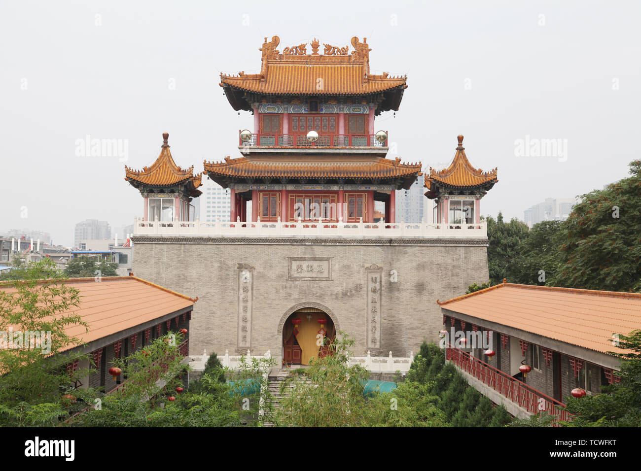 West wutai yunju temple hi-res stock photography and images - Alamy