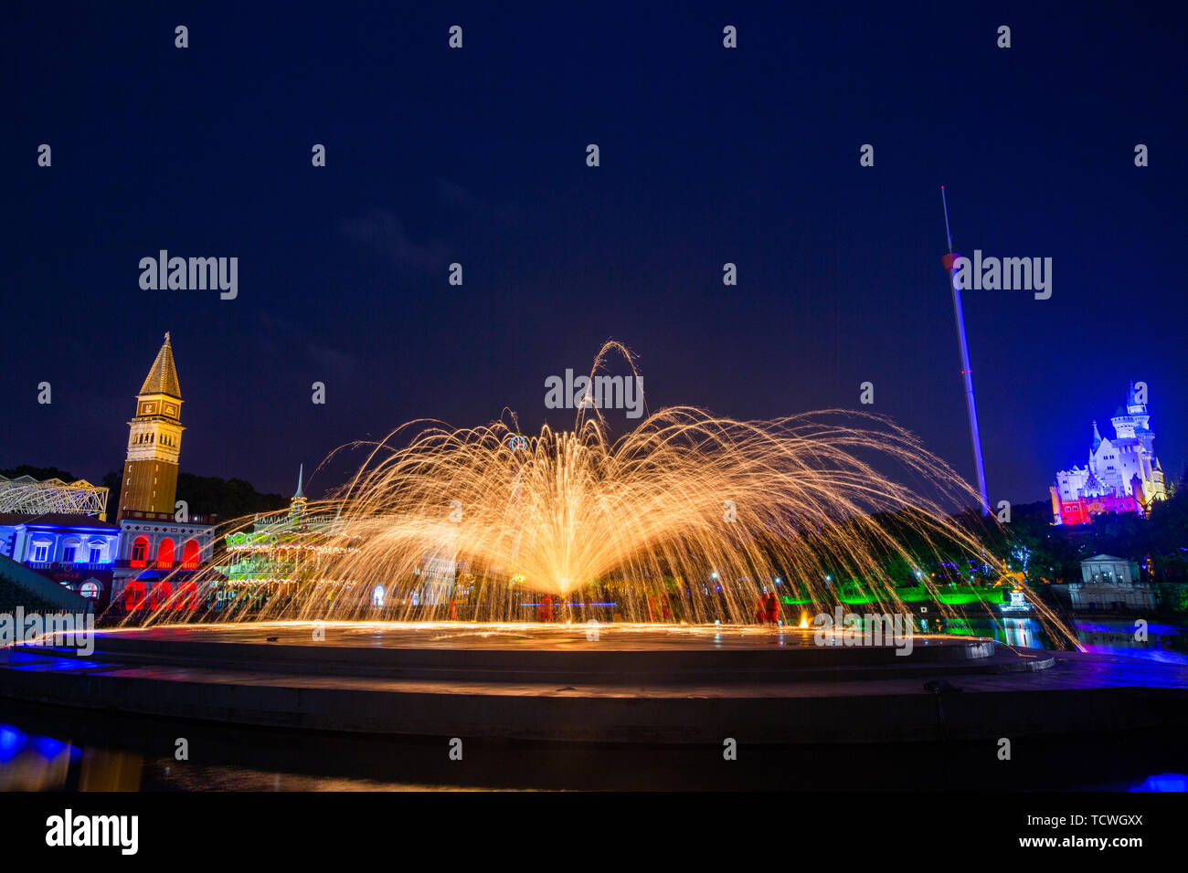 Copper beams hi-res stock photography and images - Alamy