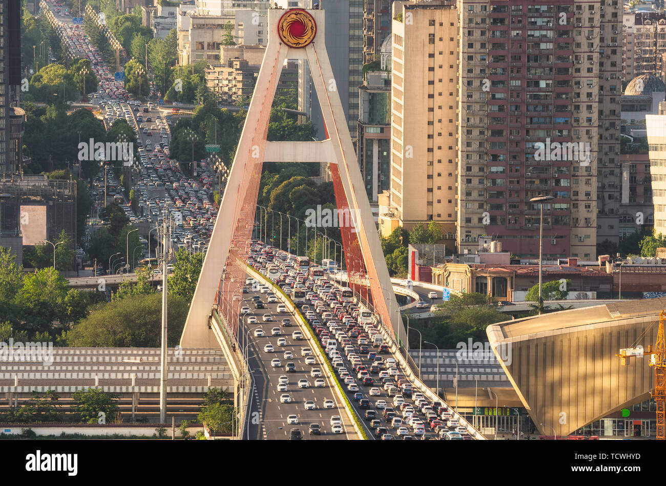 Traffic jam scene on city viaduct Stock Photo - Alamy