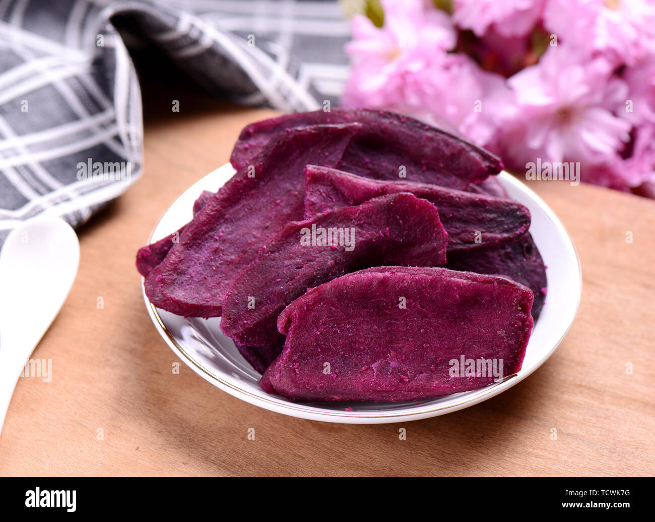 Purple potato dried purple potato strips Stock Photo - Alamy