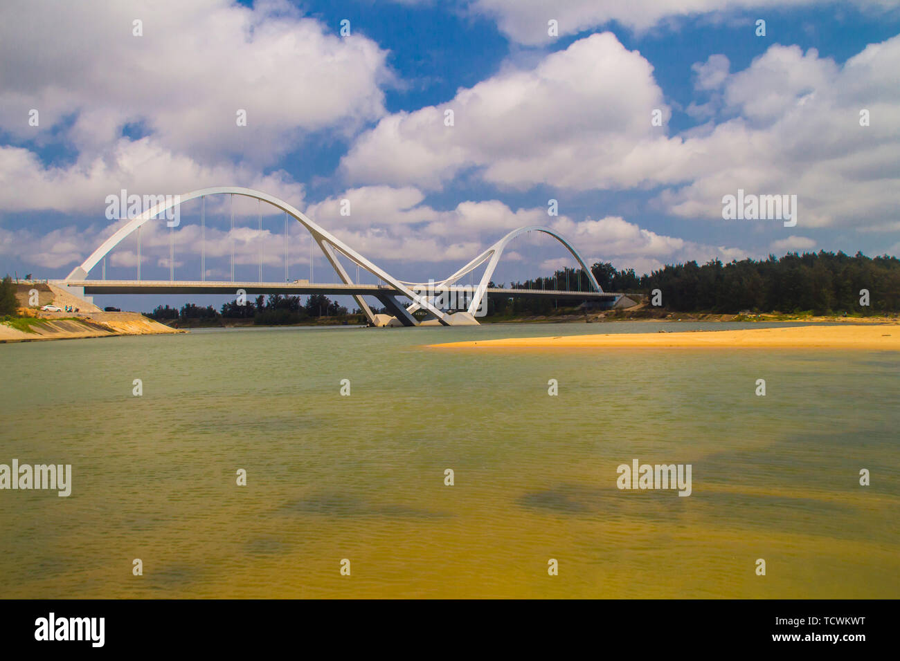 Blue sky and white clouds under Hainan Wanning Sun River Landscape ...