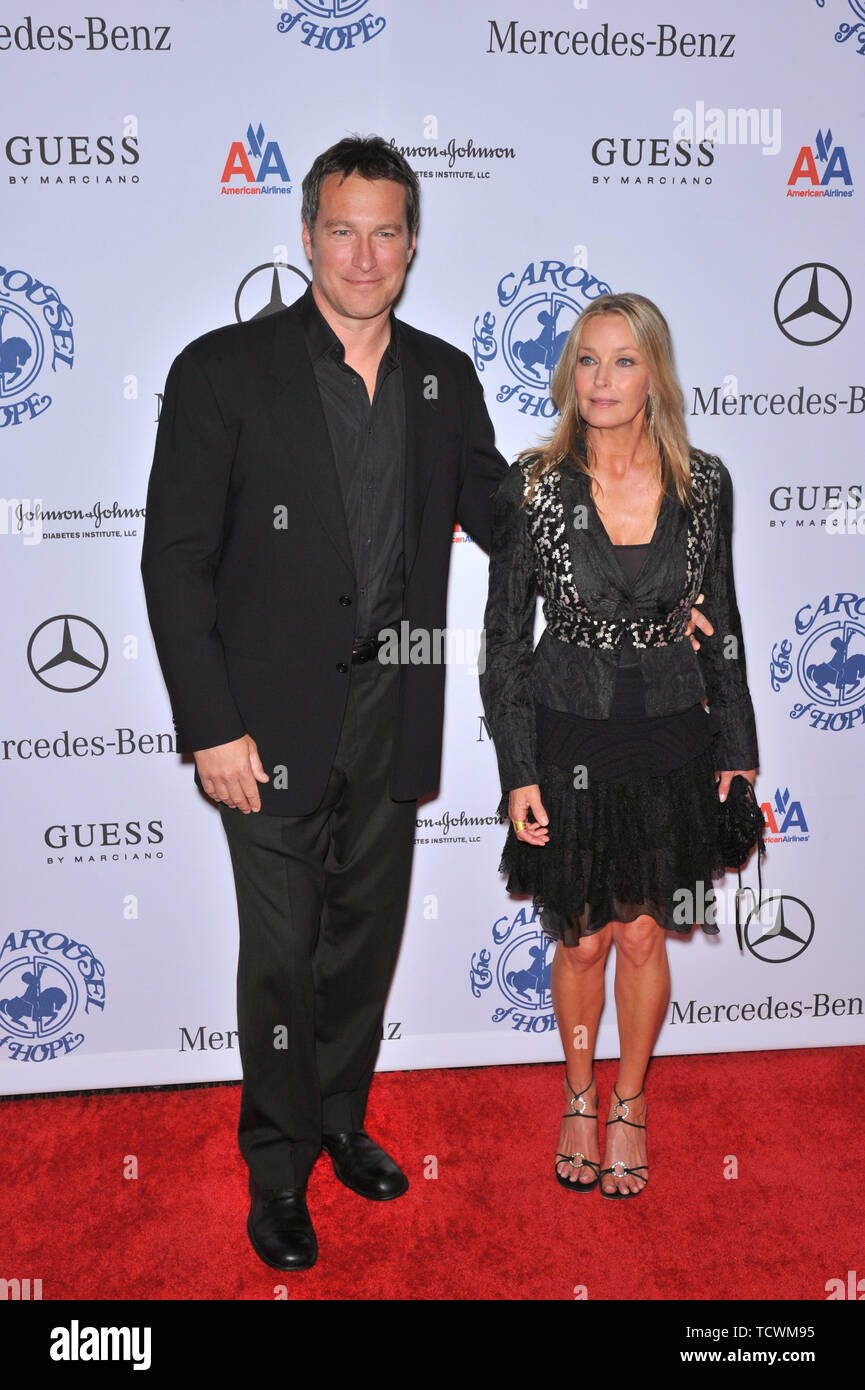 LOS ANGELES, CA. October 25, 2008: Bo Derek & boyfriend John Corbett at ...