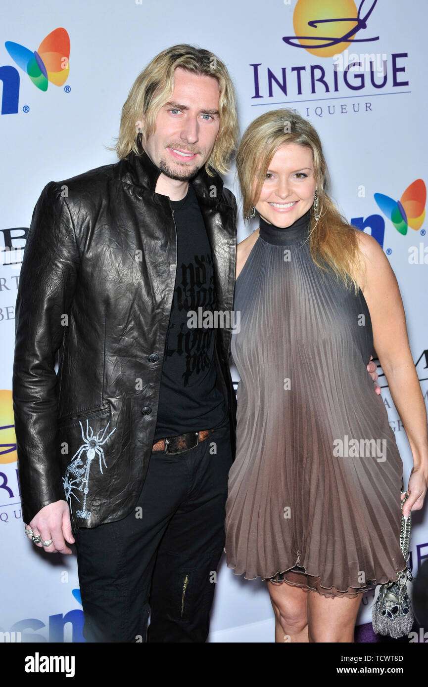 Chad kroeger clive davis pre grammy hi-res stock photography and images ...