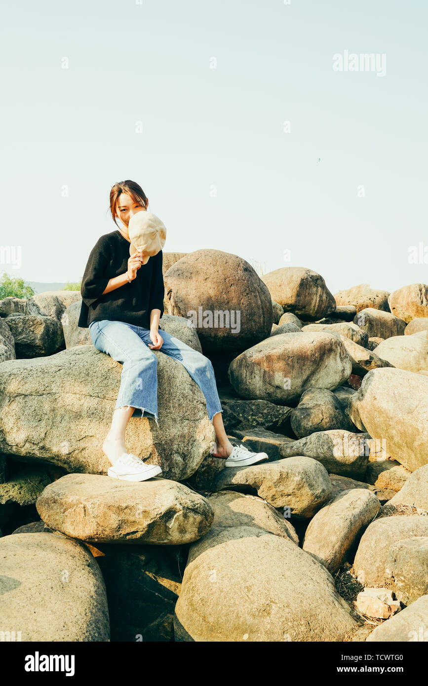 Comfortable weather and rocks hi-res stock photography and images - Alamy