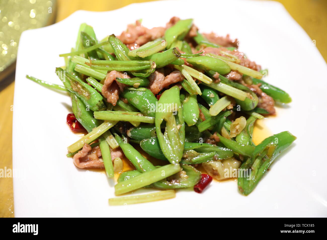 Stir-fried yellow beef Stock Photo - Alamy