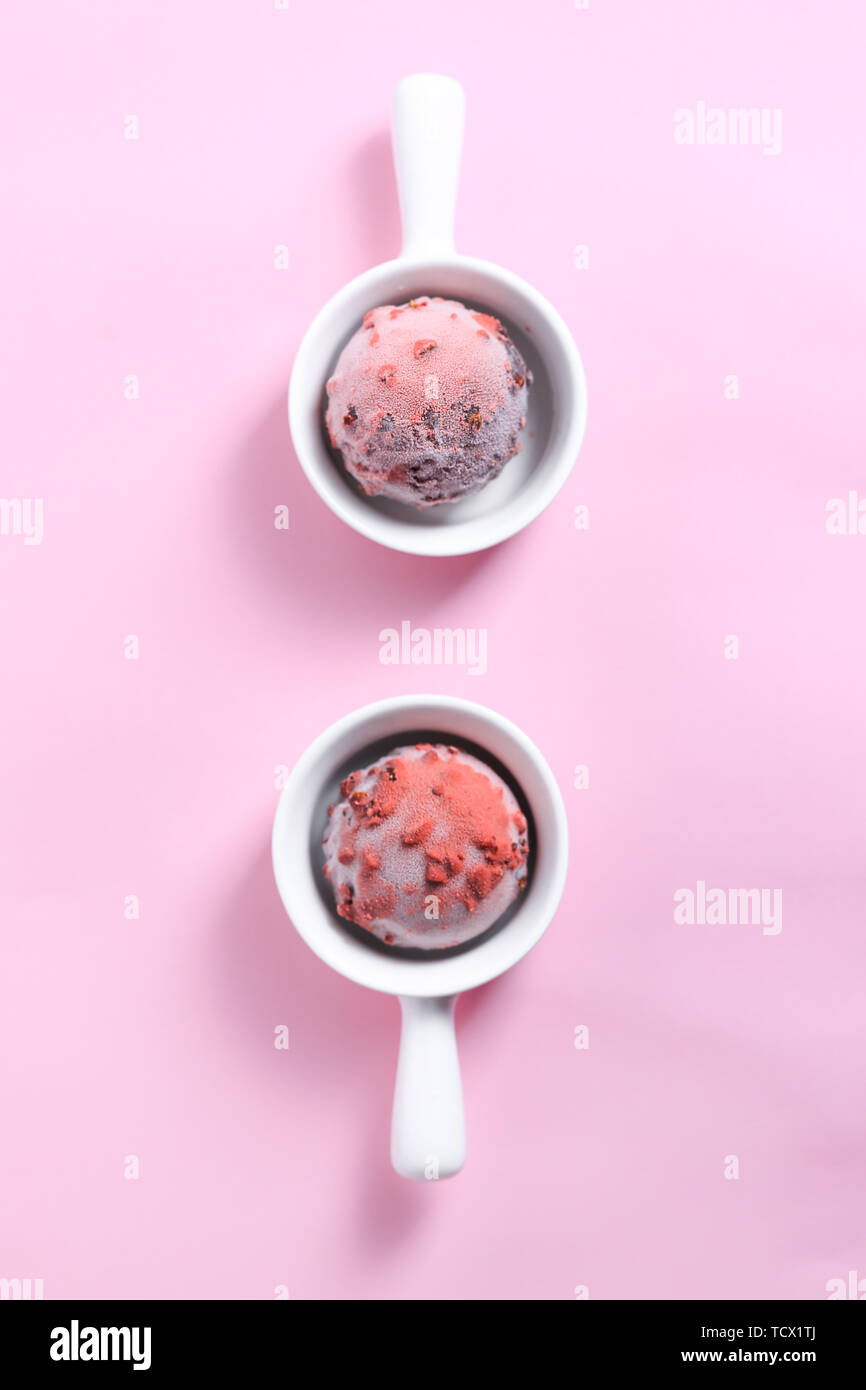 Lychee ice cream hi-res stock photography and images - Alamy