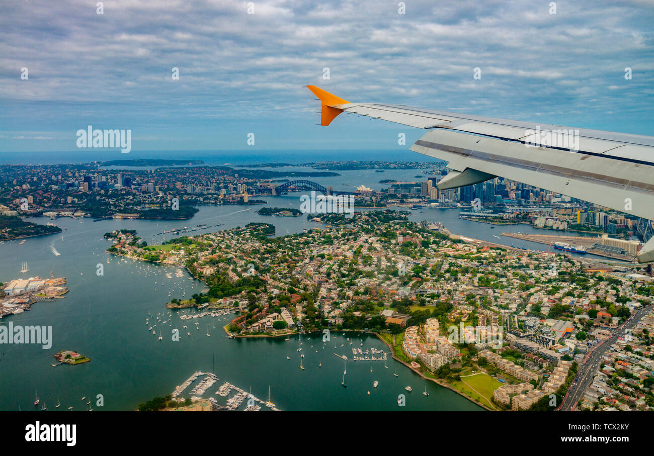 Small aerial systems hi-res stock photography and images - Alamy