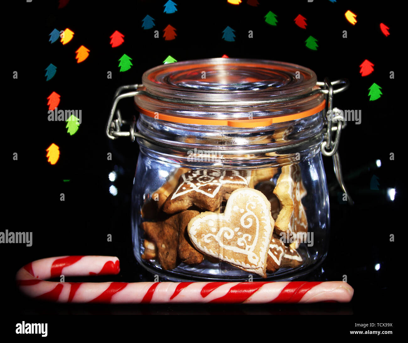 Christmas tree lights blinking background hi-res stock photography and ...
