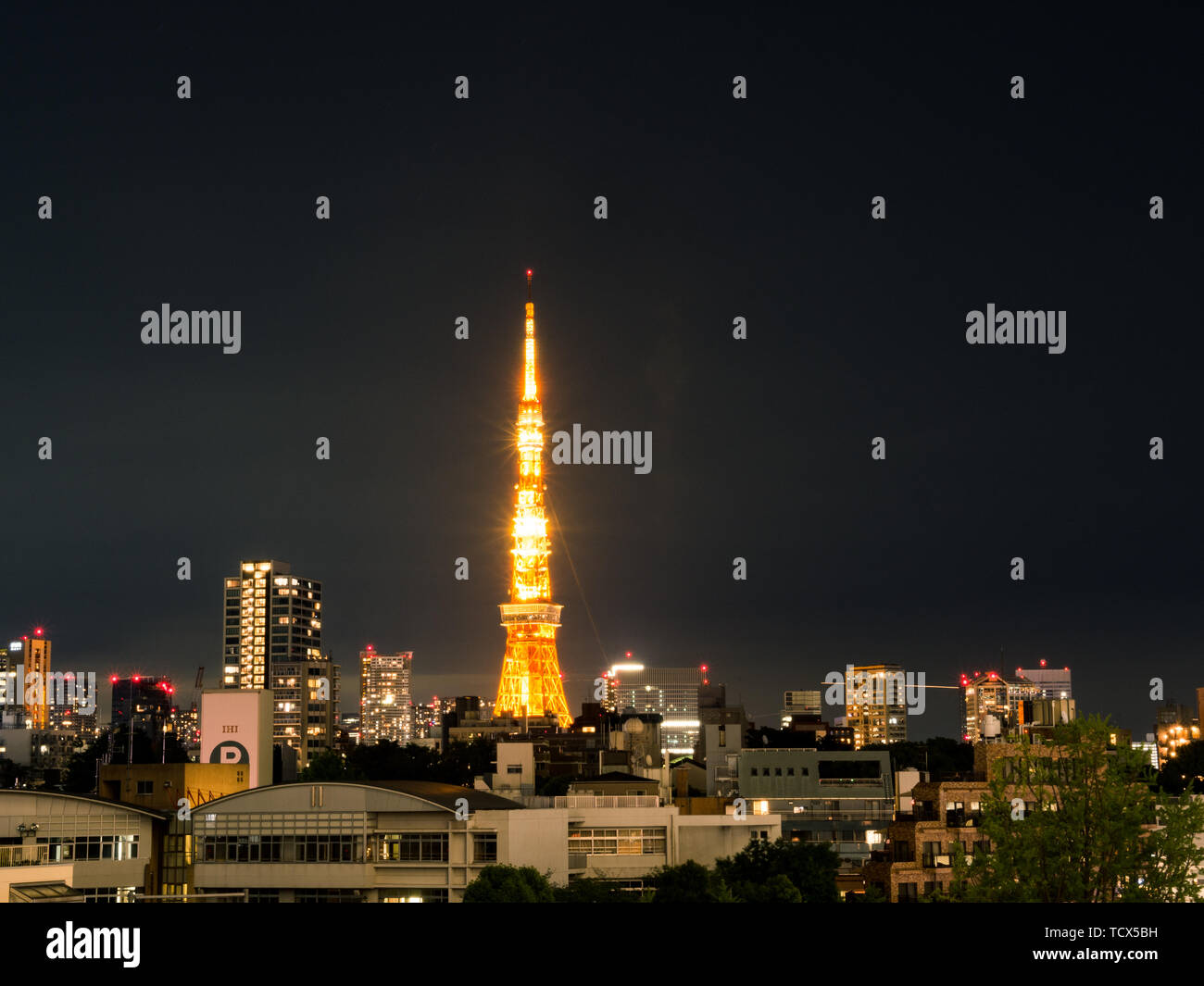 Night view of Tokyo Tower, Japan Stock Photo - Alamy