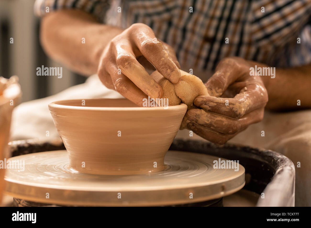 Occupation potter hi-res stock photography and images - Alamy
