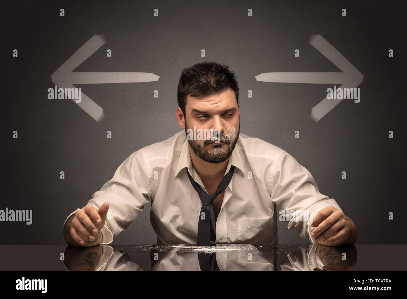 Arrows cigar hi-res stock photography and images - Alamy