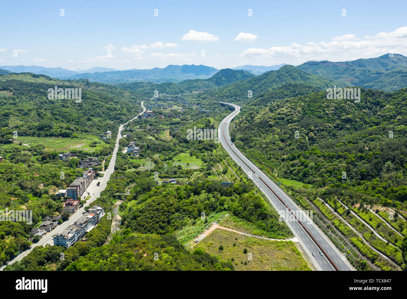 Southern expressway hi-res stock photography and images - Alamy